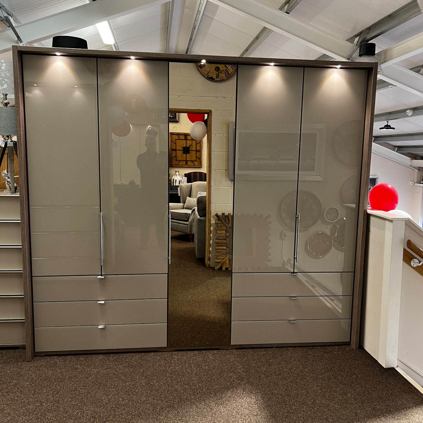 Diego - 1 Full Length Mirrored & 2 Bi-Fold Doors (Pebble Grey) – 6 ...